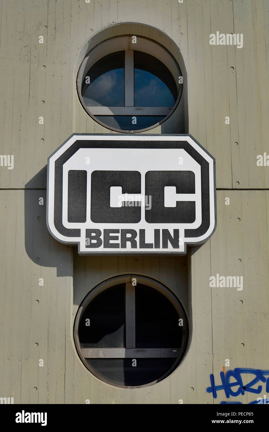 Icc font hi-res stock photography and images - Alamy