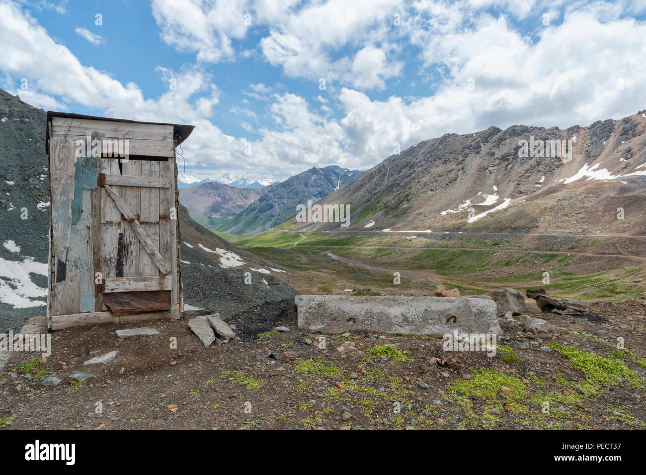 Chong Ashuu pass at 3800 meters above sea level, Issyk Kul region ...