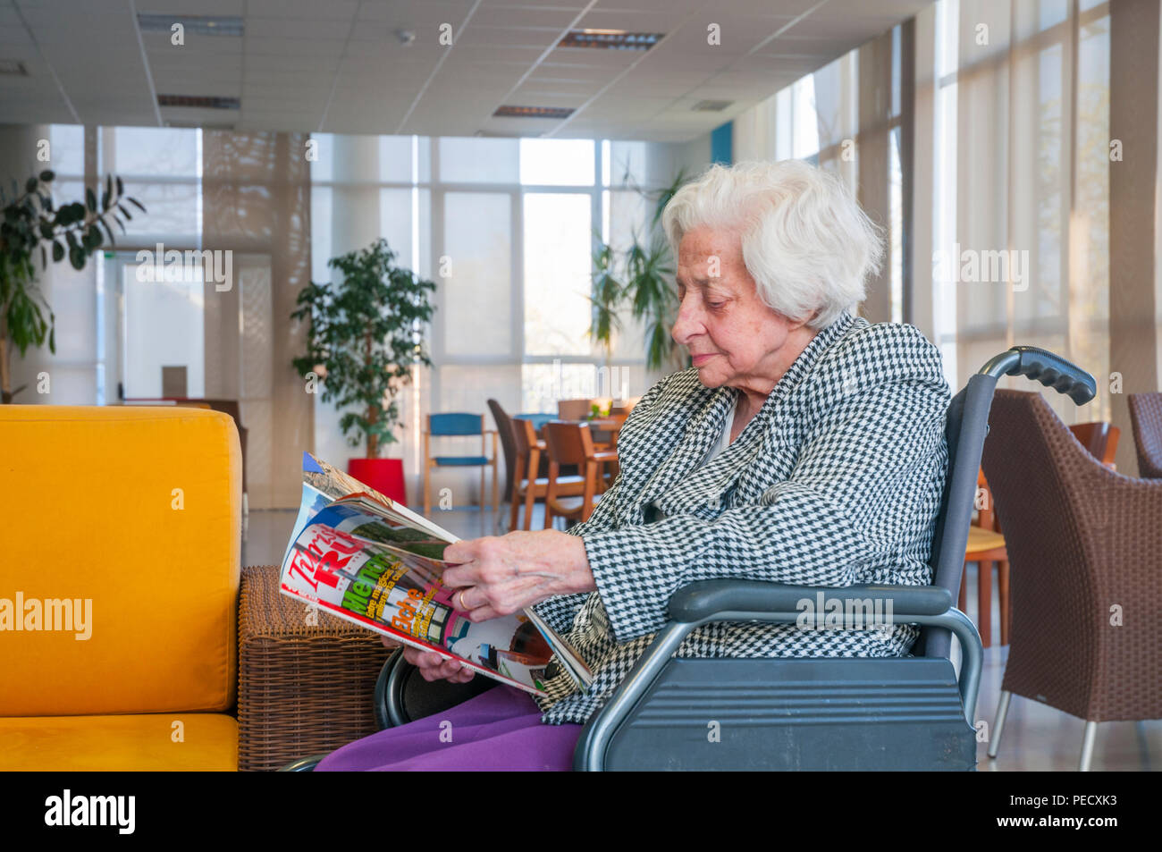 Edad de residencia hi-res stock photography and images - Alamy