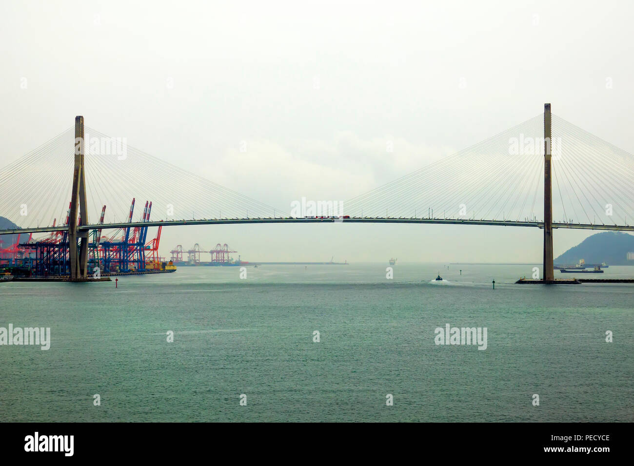 Gwangandaegyo Diamond suspension bridge located in Busan South Korea ...