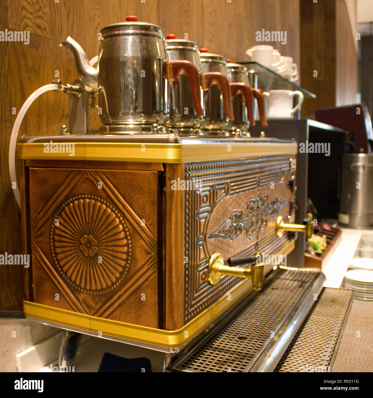 Traditional Turkish teapot by tea machine at the hotel Stock Photo - Alamy
