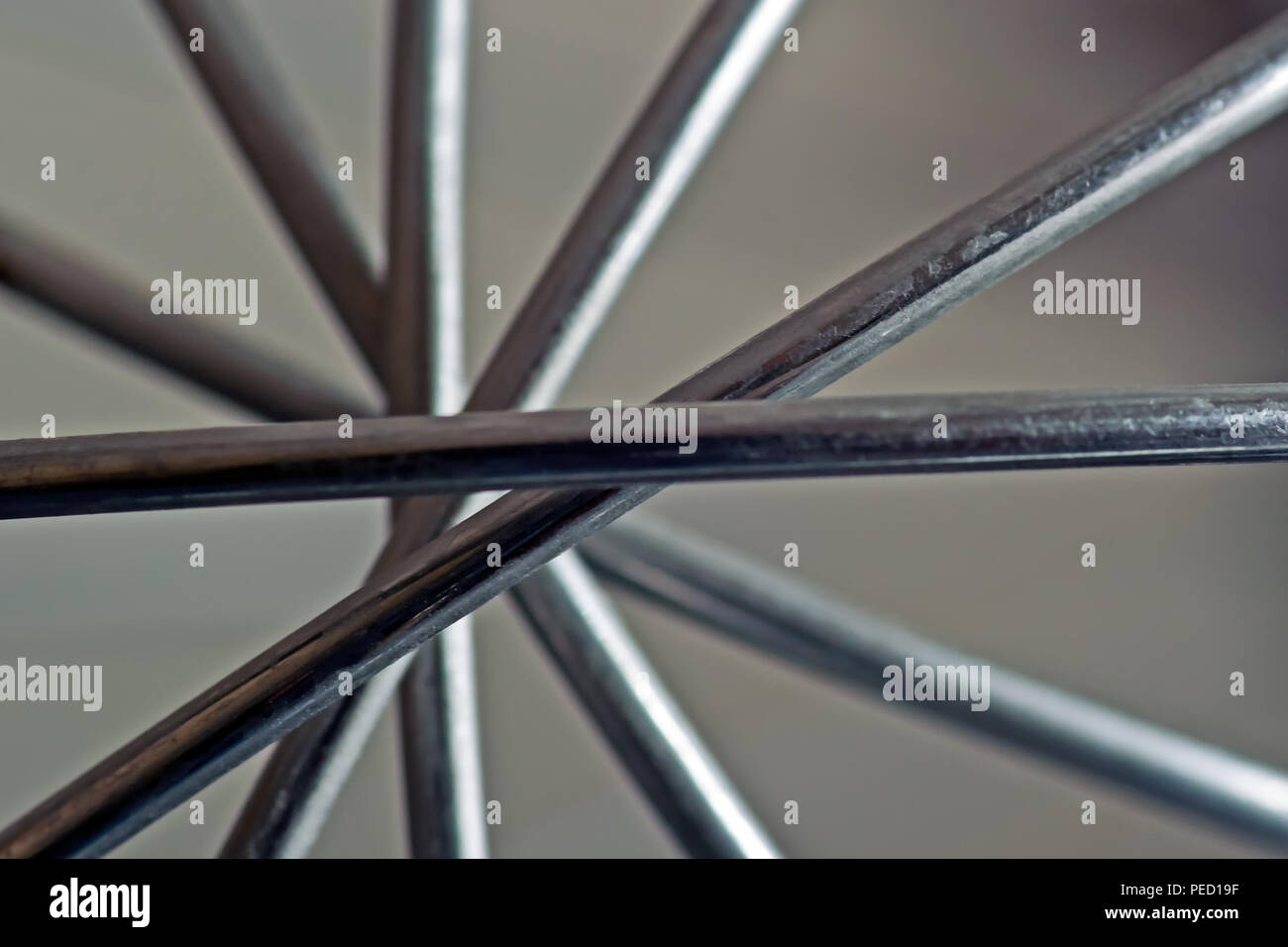 Intersecting patterns hi-res stock photography and images - Alamy