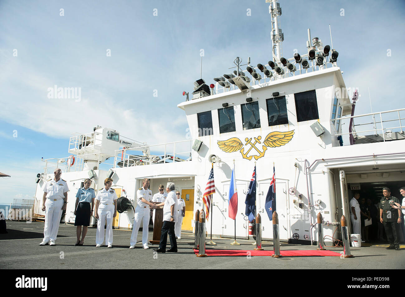 SIBUYAN SEA (Aug. 1, 2015) Capt. Chris Engdahl, mission commander of ...