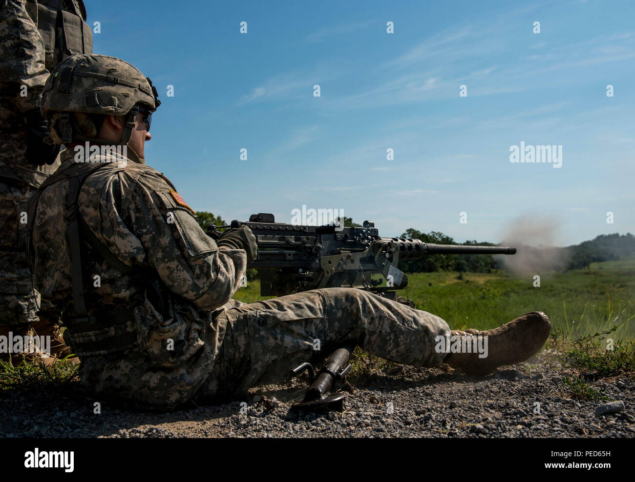 An Army Reserve Soldier from the 841st Engineer Battalion, of Miami ...