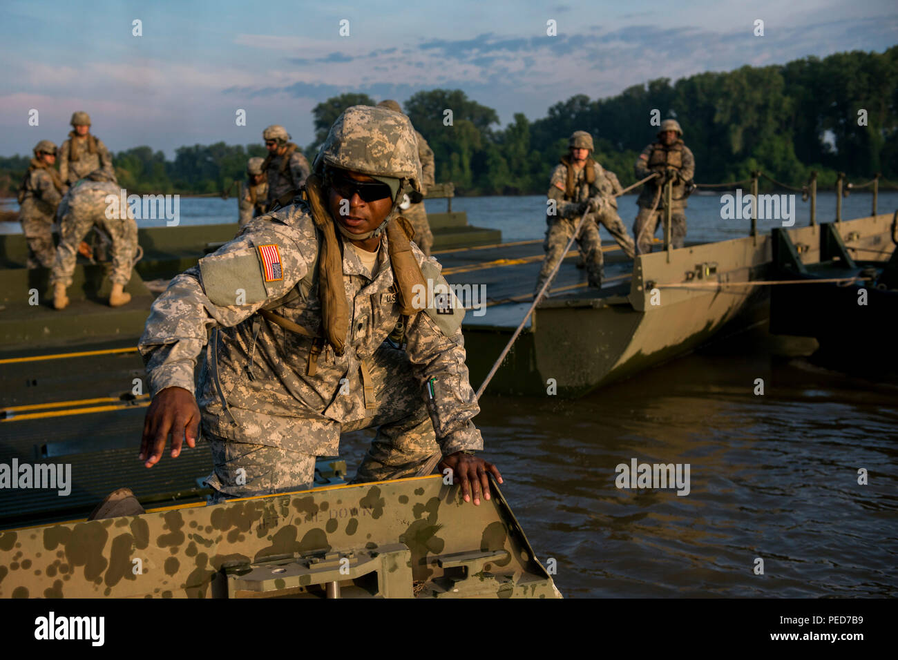 Army Reserve Soldiers from the 310th Engineer Company (Multi-Role ...