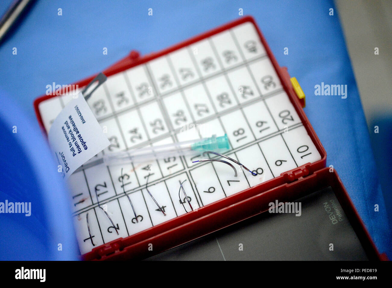 1980s operating room hi-res stock photography and images - Alamy