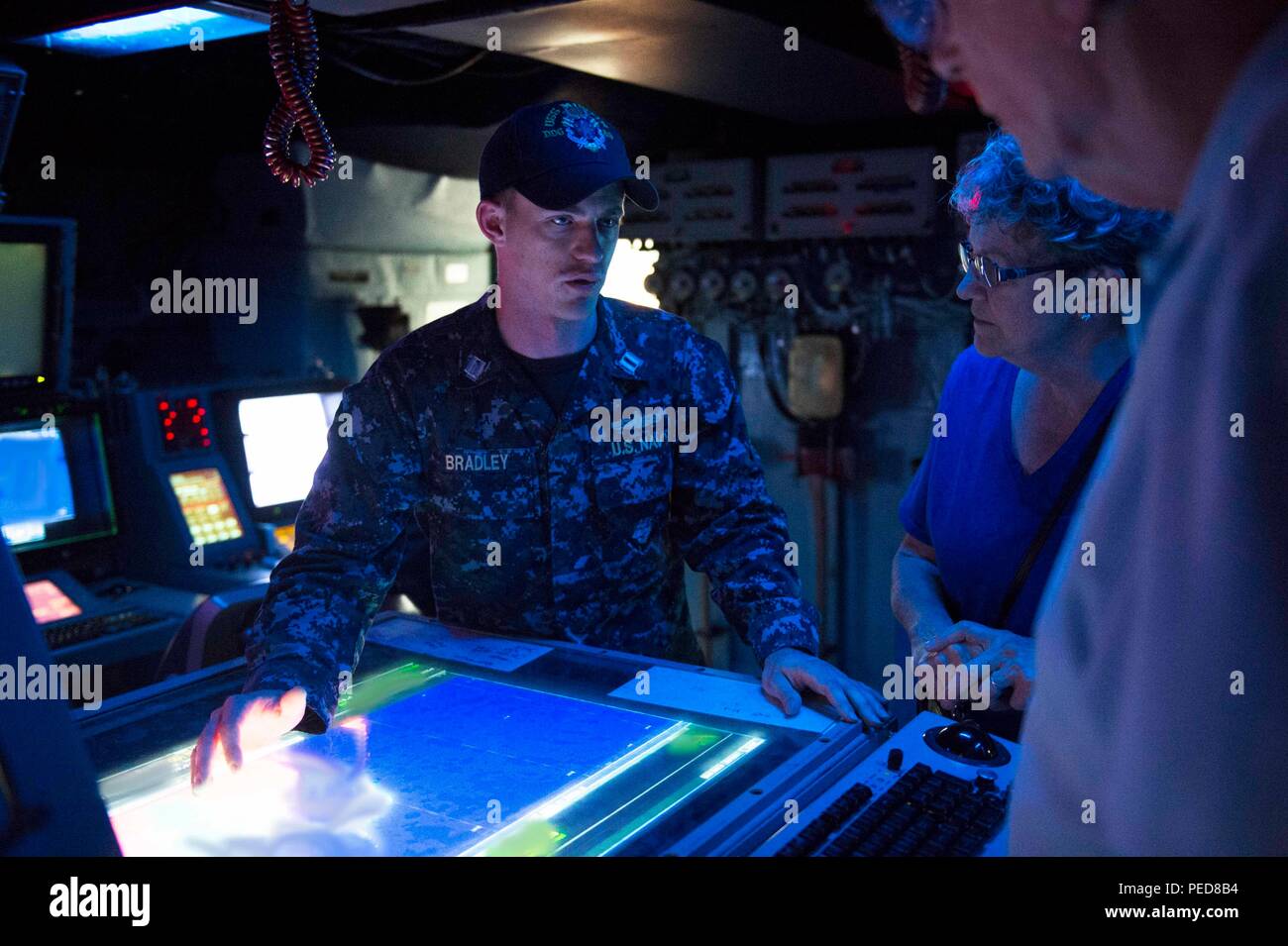 150805-N-ZZ786-101 YOKOSUKA, Japan (Aug. 4, 2015) Lt. Christopher ...