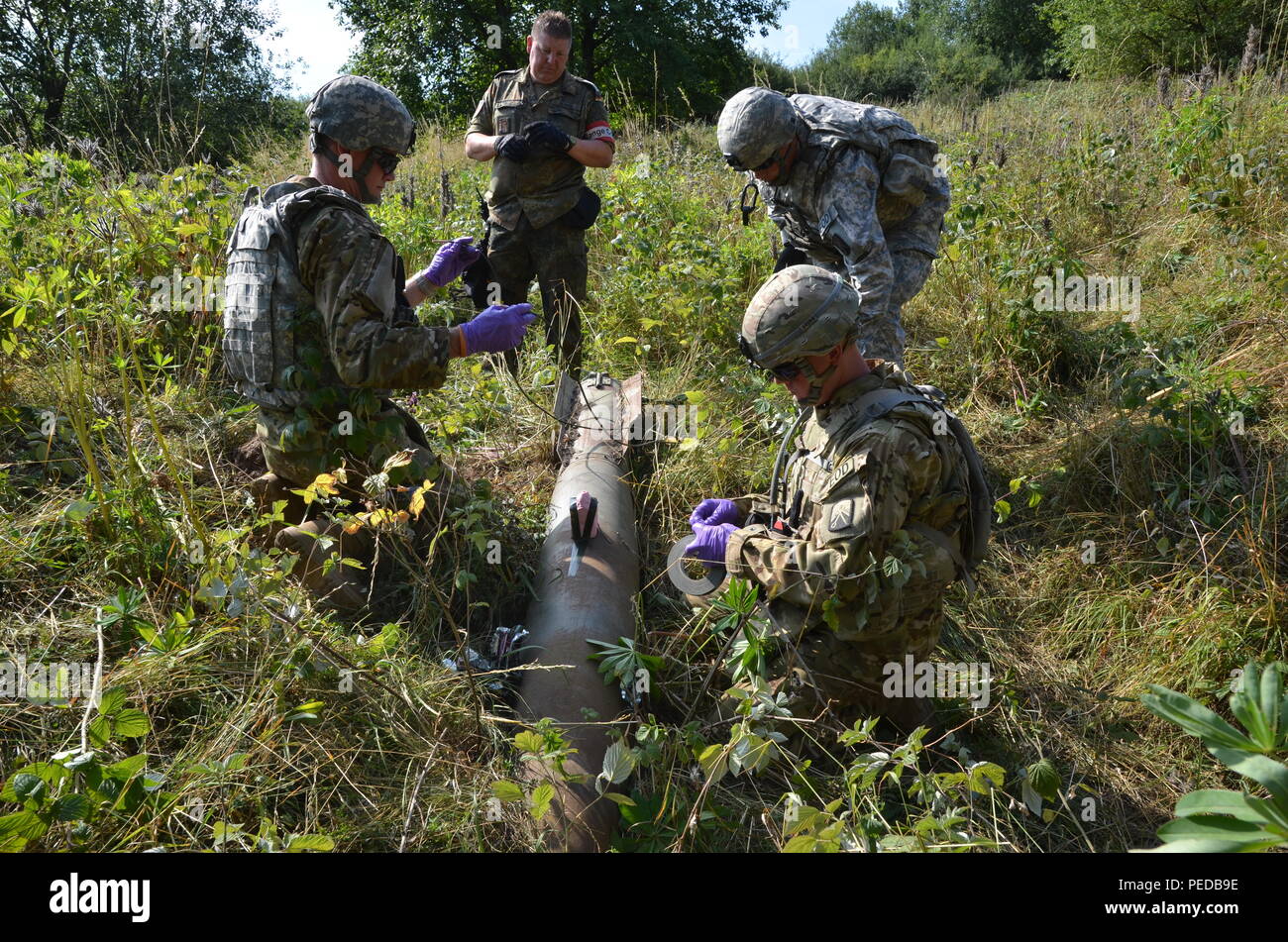 8 inch artillery hi-res stock photography and images - Alamy