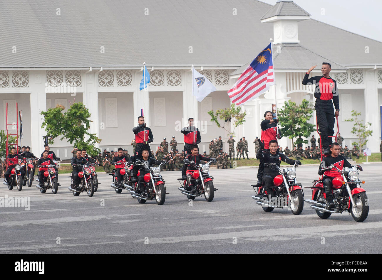 The Malaysian Army Red Warriors from Military Police Training Center ...