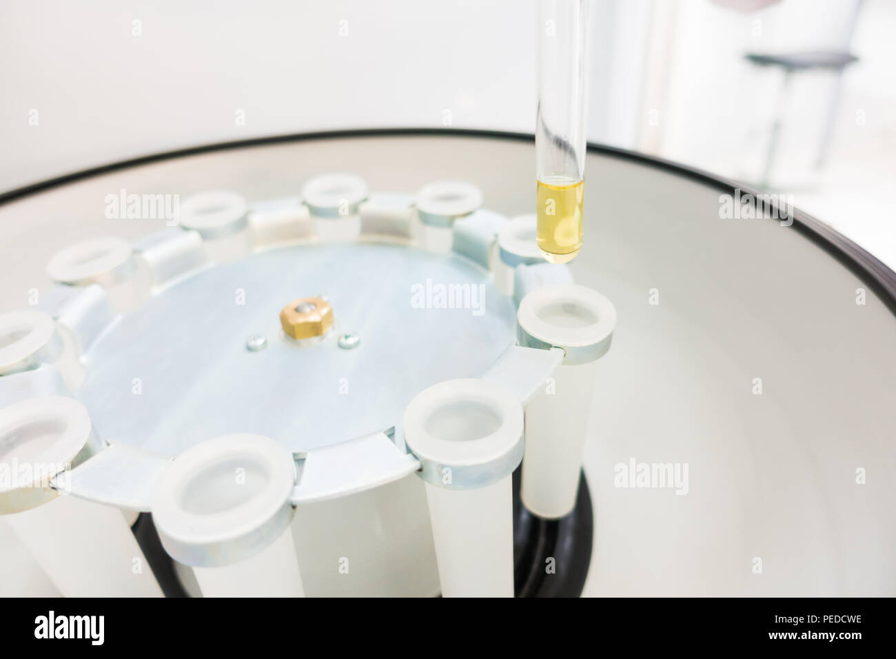 Medical laboratories hi-res stock photography and images - Alamy