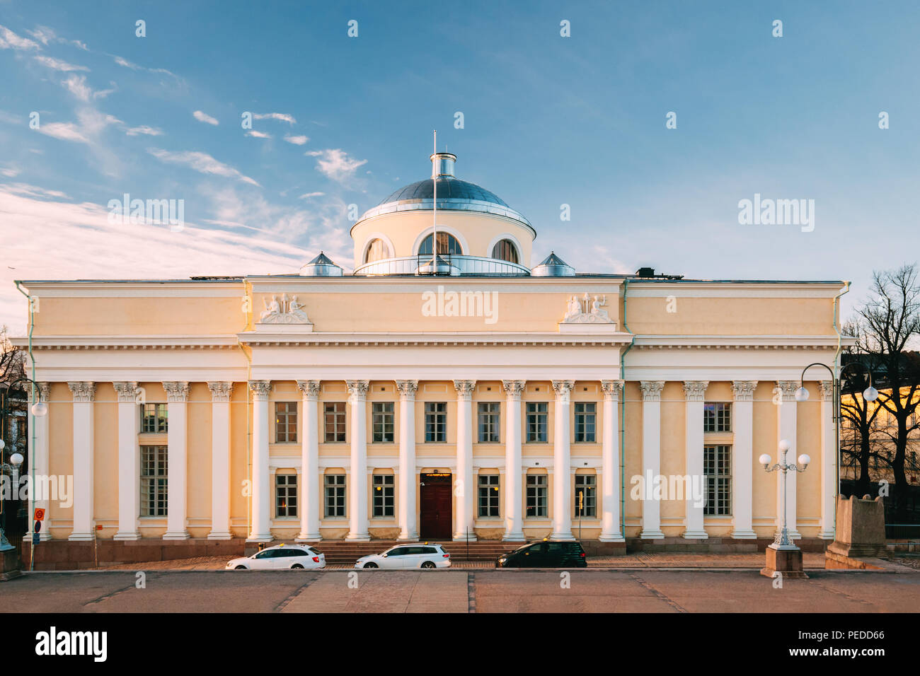 Helsinki university hi-res stock photography and images - Alamy