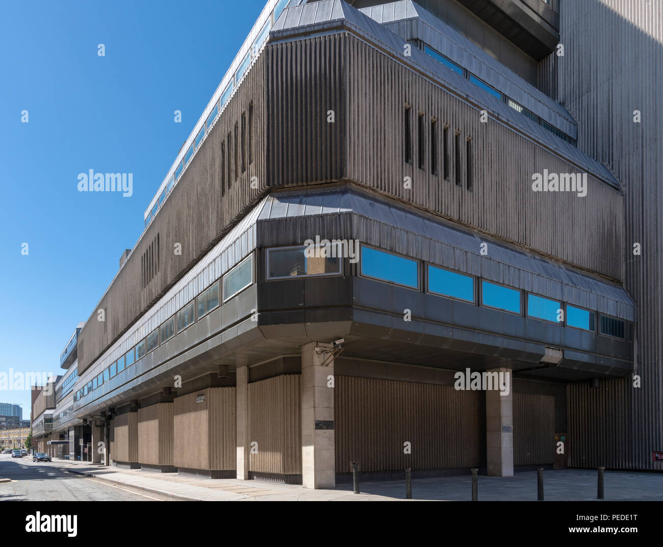 Brutalist building blackfriars hi-res stock photography and images - Alamy