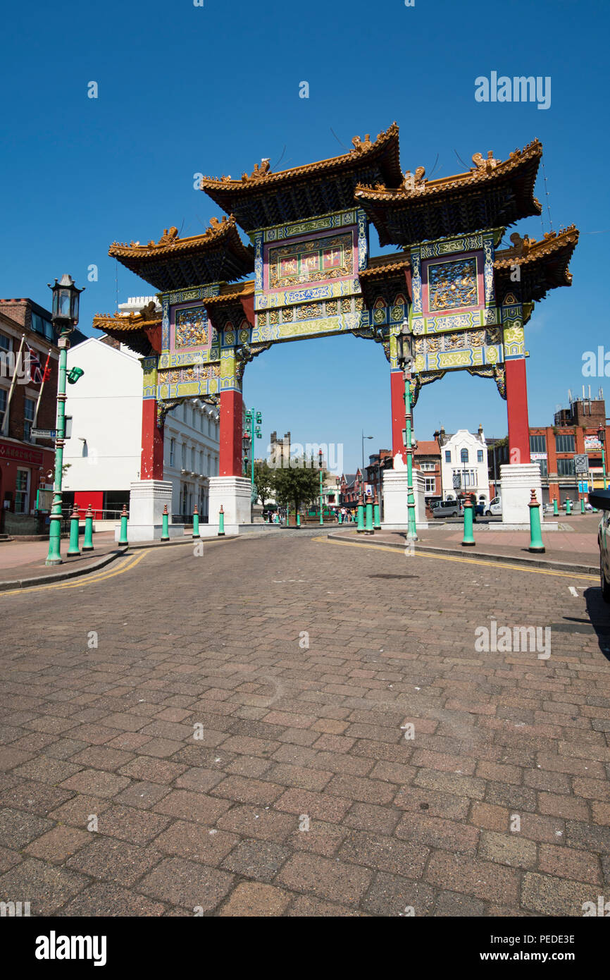 Liverpool chinatown nelson street hi-res stock photography and images ...