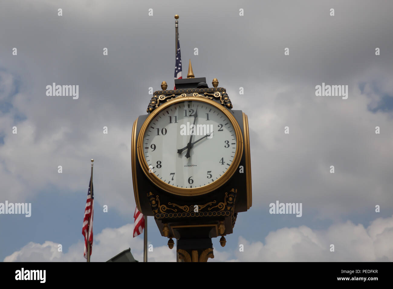 Central Station clock in Philadelphia, USA Stock Photo - Alamy