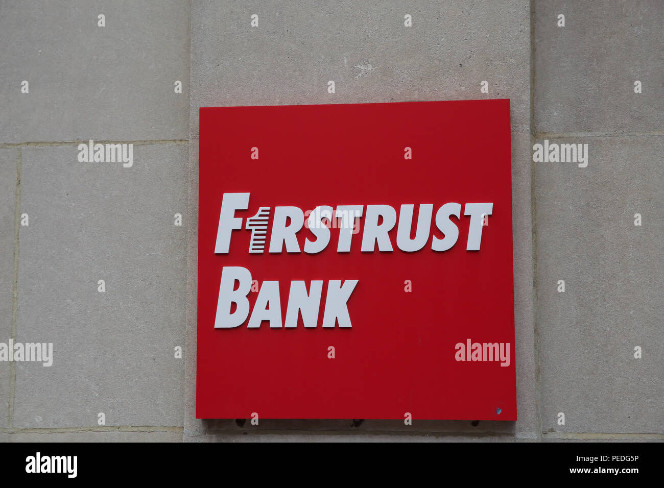 Firstrust bank hi-res stock photography and images - Alamy
