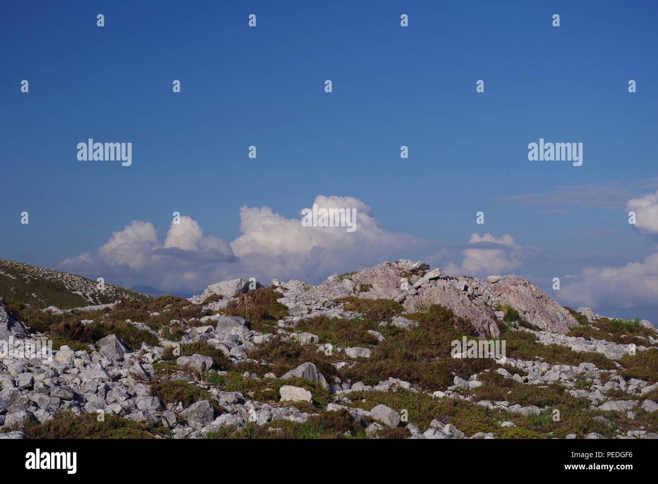 Basal quartzite hi-res stock photography and images - Alamy
