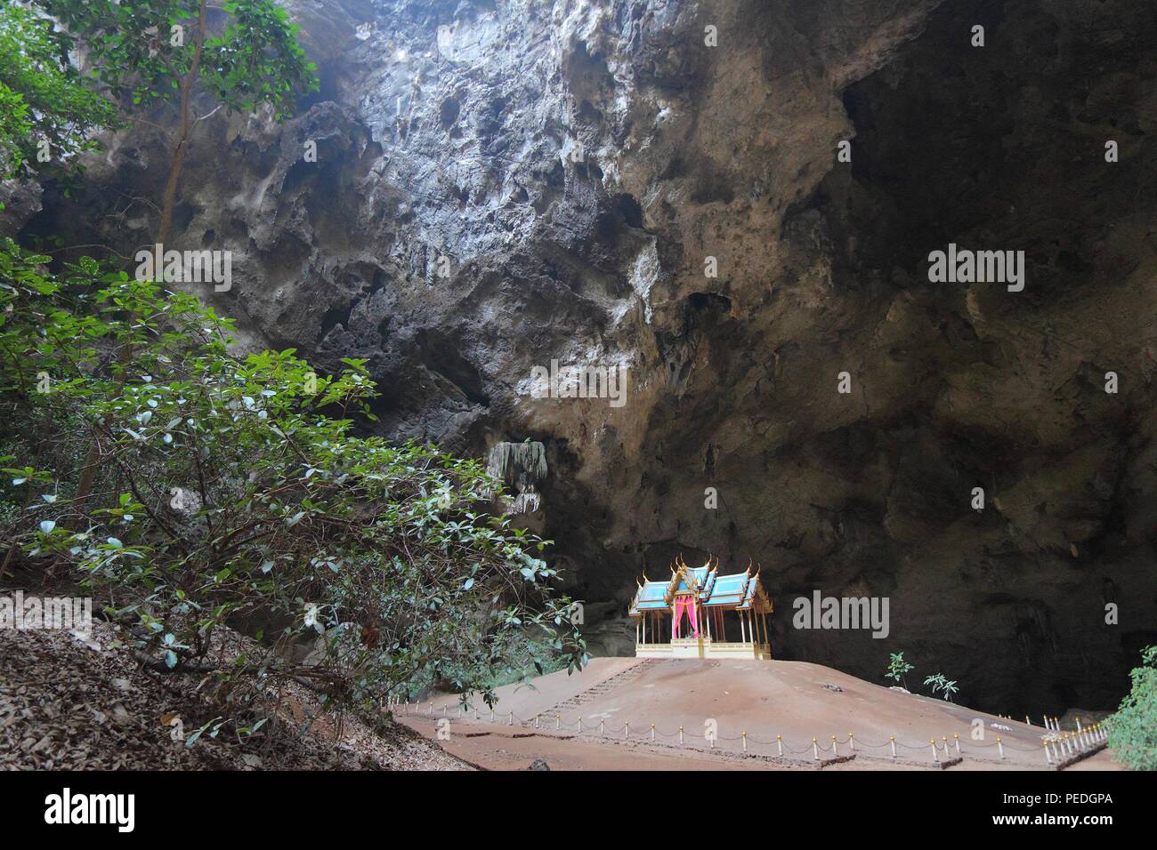 Khao sam roi yot national park thailand hi-res stock photography and ...