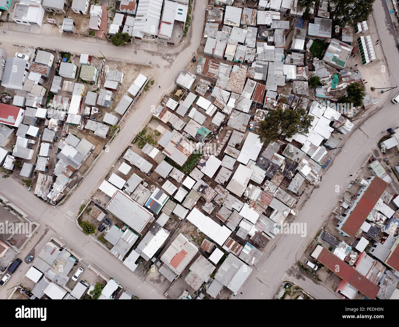 Aerial view informal shacks hi-res stock photography and images - Alamy