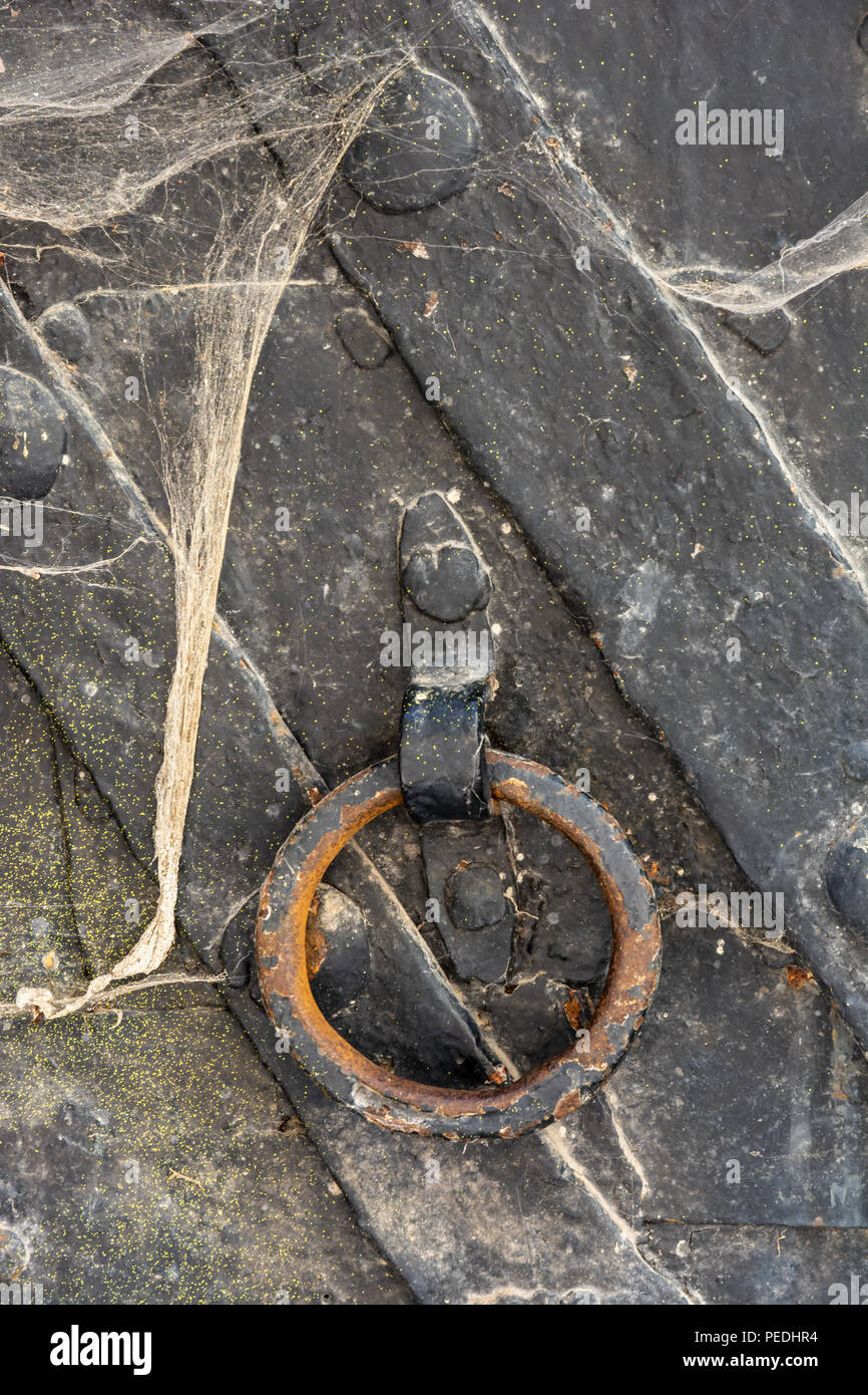 Medieval door handle hi-res stock photography and images - Alamy