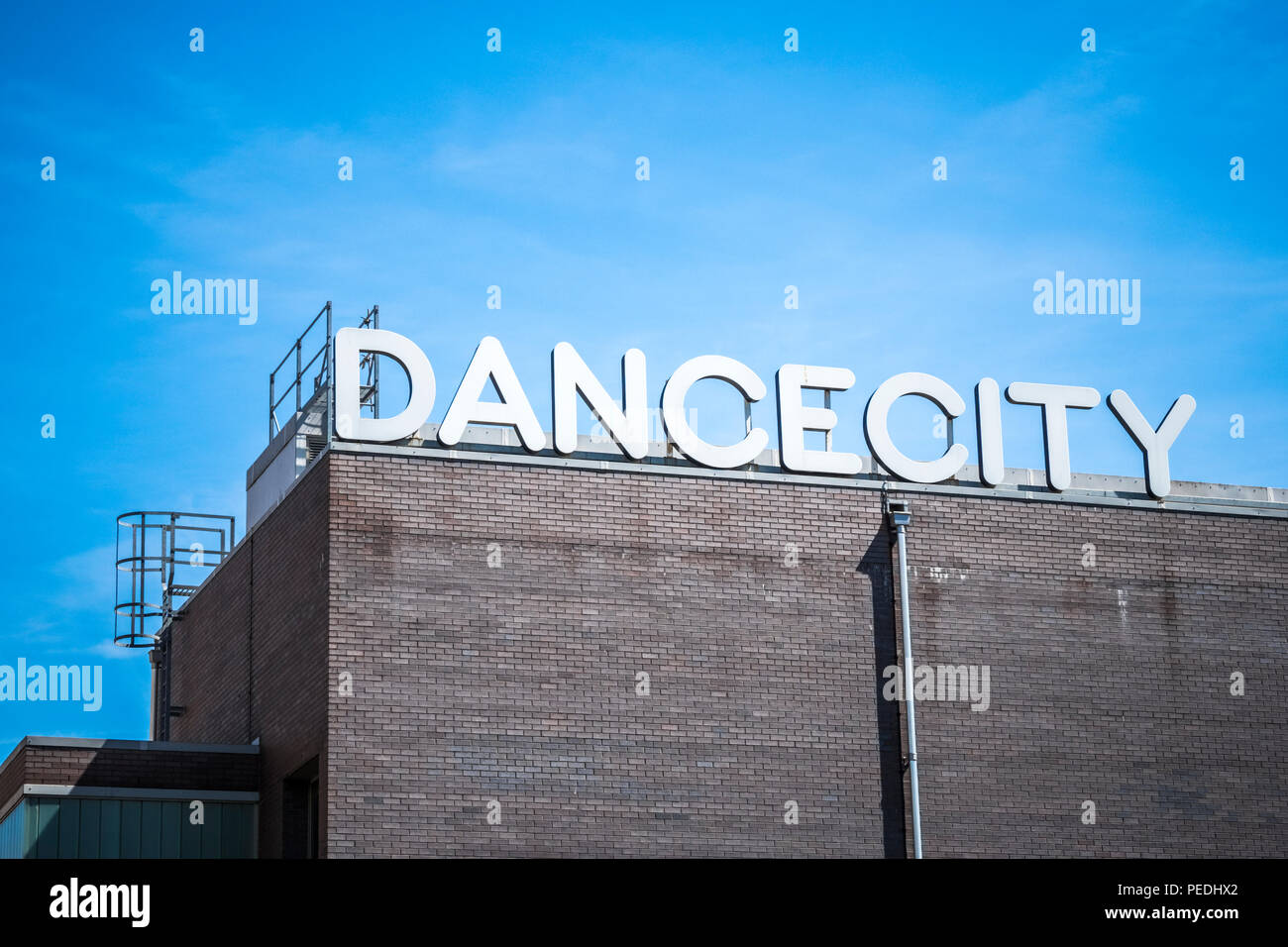 St james boulevard hi-res stock photography and images - Alamy