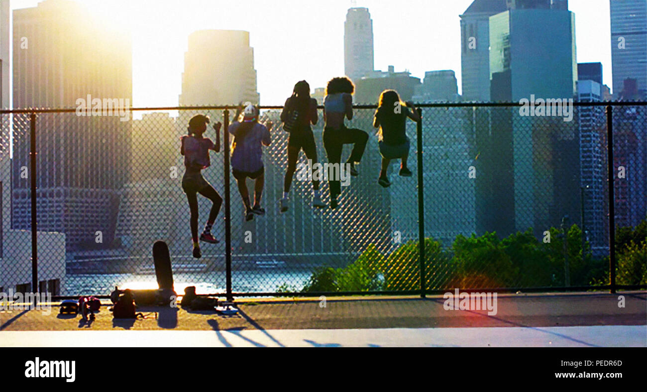 SKATE KITCHEN, Kabrina Adams, Rachelle Vinberg, Nina Moran, Brenn ...