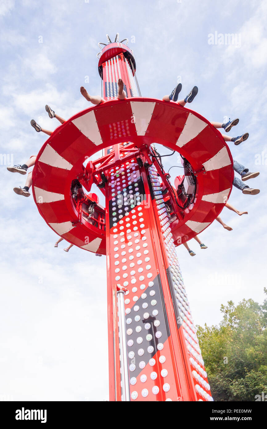 Vertigo ride at Woodlands family theme park, Totnes, Devon, England ...