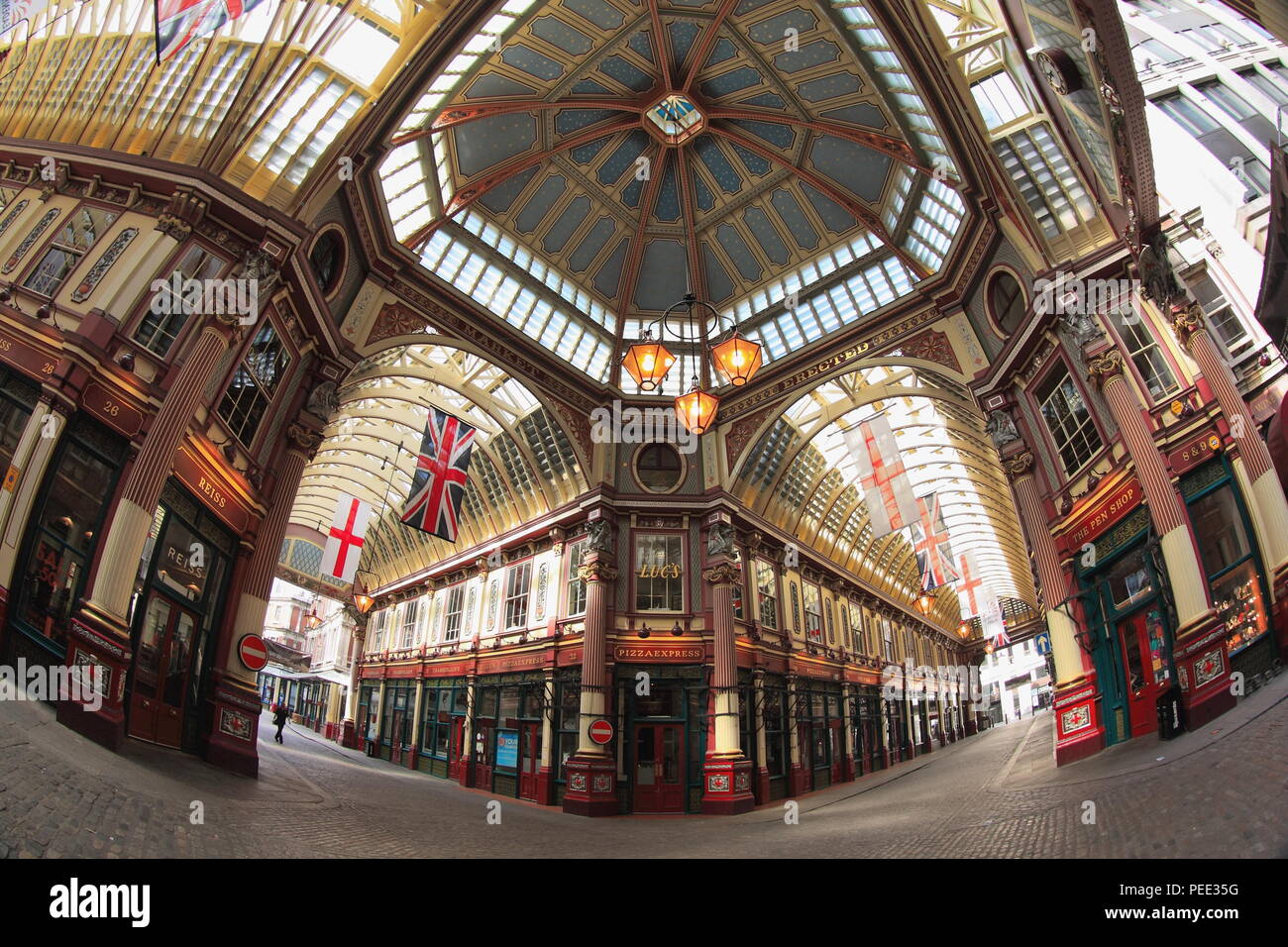 Capture the World in 180 Degrees: Fish Eye Lens Photos That Will Blow ... Capture the World in 180 Degrees: Fish Eye Lens Photos That Will Blow ...