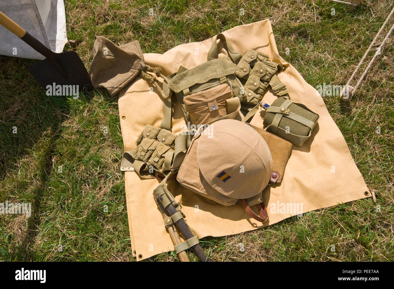 Soldiers ww1 reenactment hi-res stock photography and images - Alamy