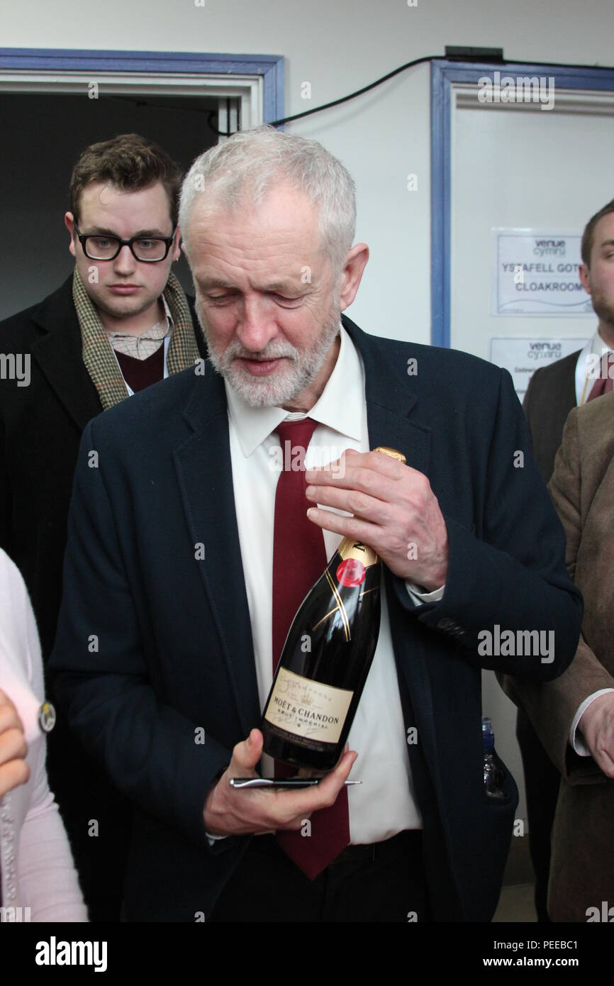 Leader of welsh labour hi-res stock photography and images - Alamy