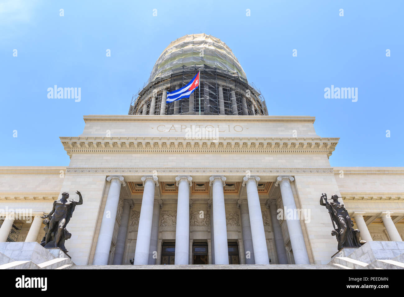 Havana cuba caribbean architecture el capitolio hi-res stock ...