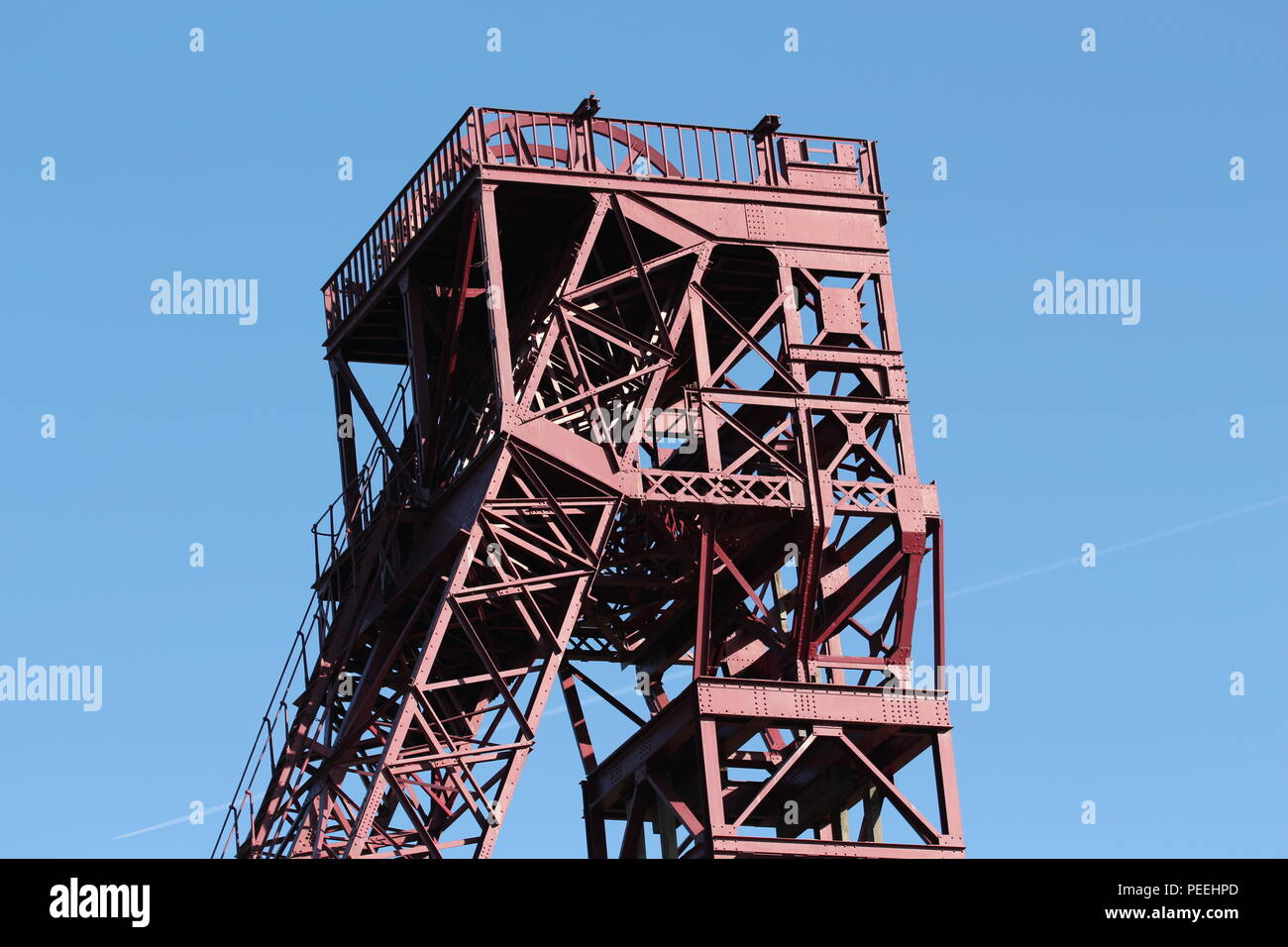 Mining tower hi-res stock photography and images - Alamy