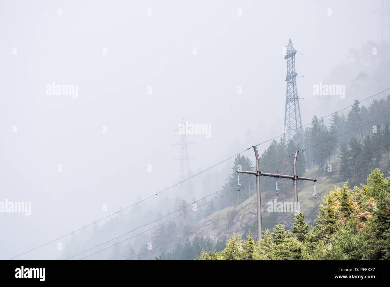Electricity pylons france hi-res stock photography and images - Alamy