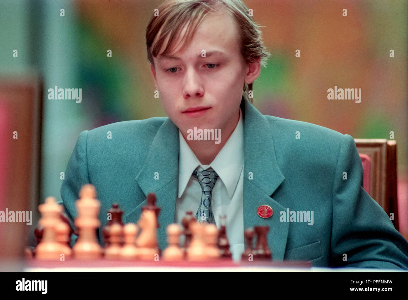 Ruslin Ponomariov, the youngest-ever chess grandmaster, born 11.10.83 ...