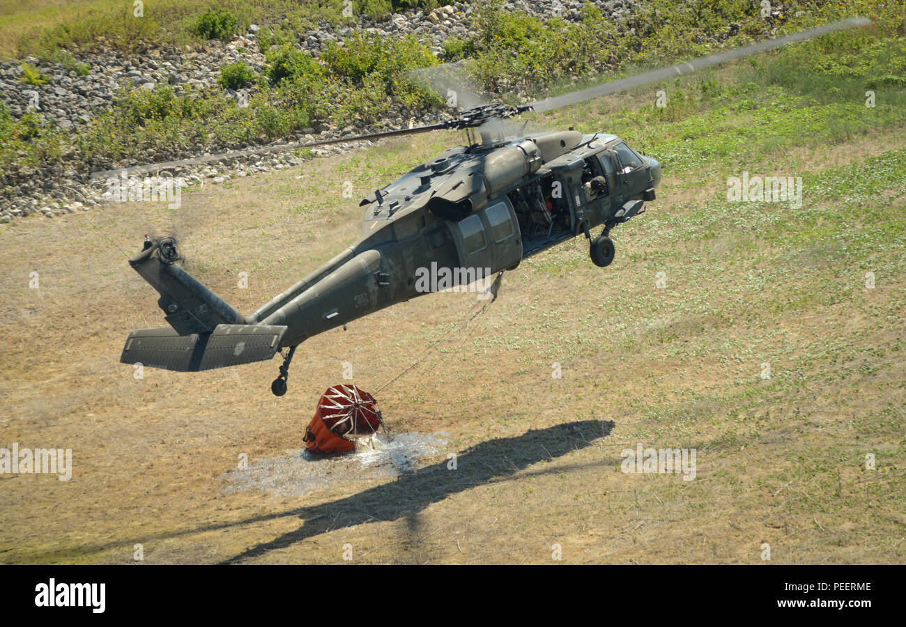 Crew chief 1st cavalry division hi-res stock photography and images - Alamy