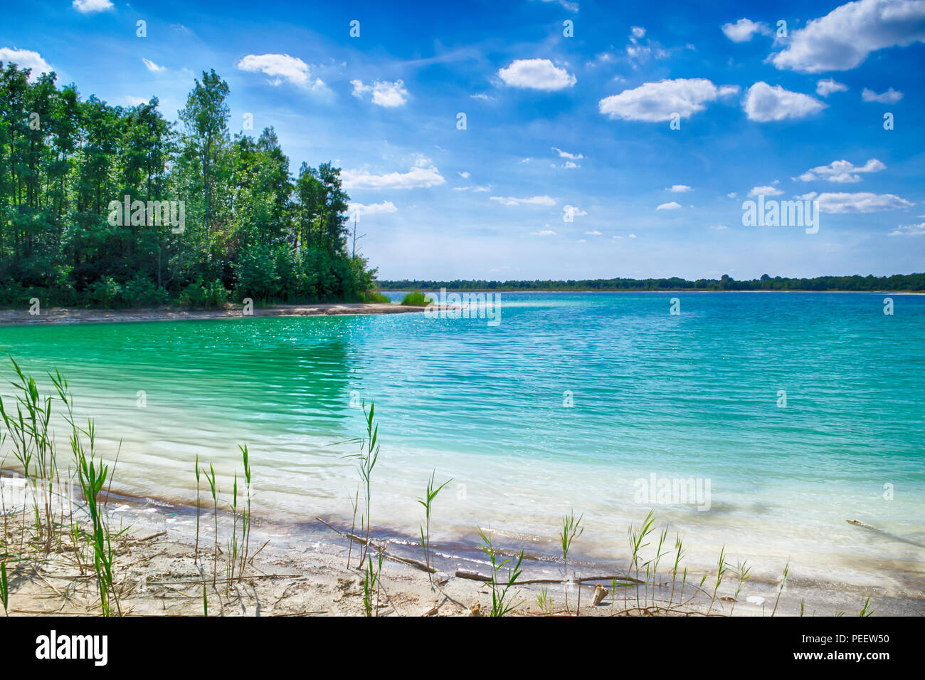 Azure lake hi-res stock photography and images - Alamy