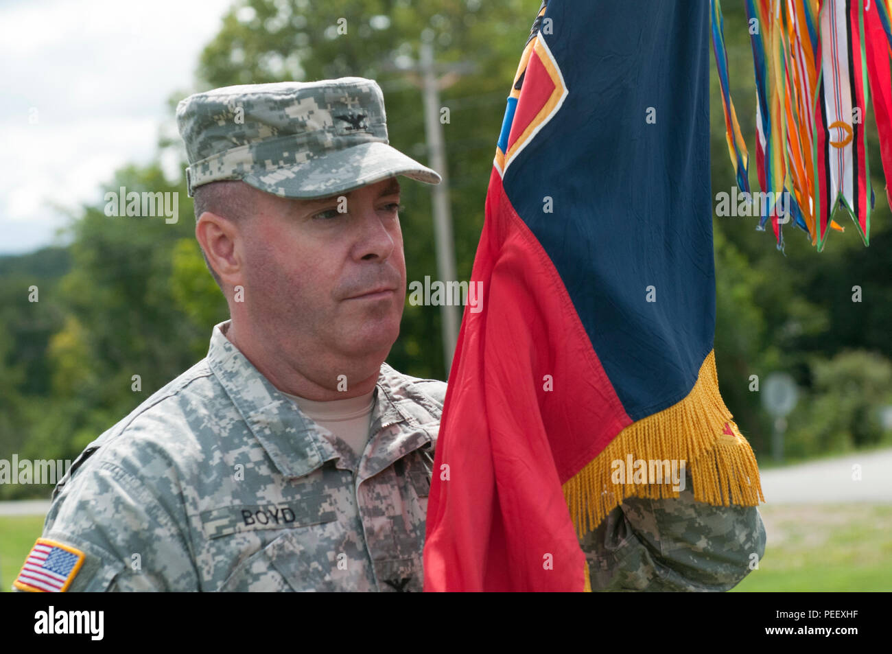 Col. John Boyd, 86th Infantry Brigade Combat Team (Mountain) outgoing ...