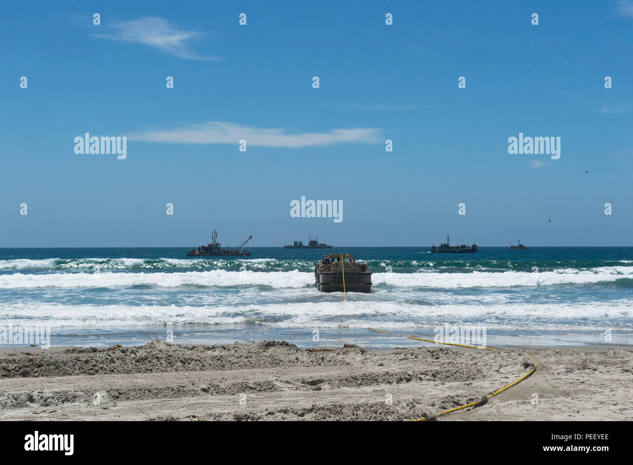 Marines with Bulk Fuel Co., 1st Marine Logistics Group, team up with ...