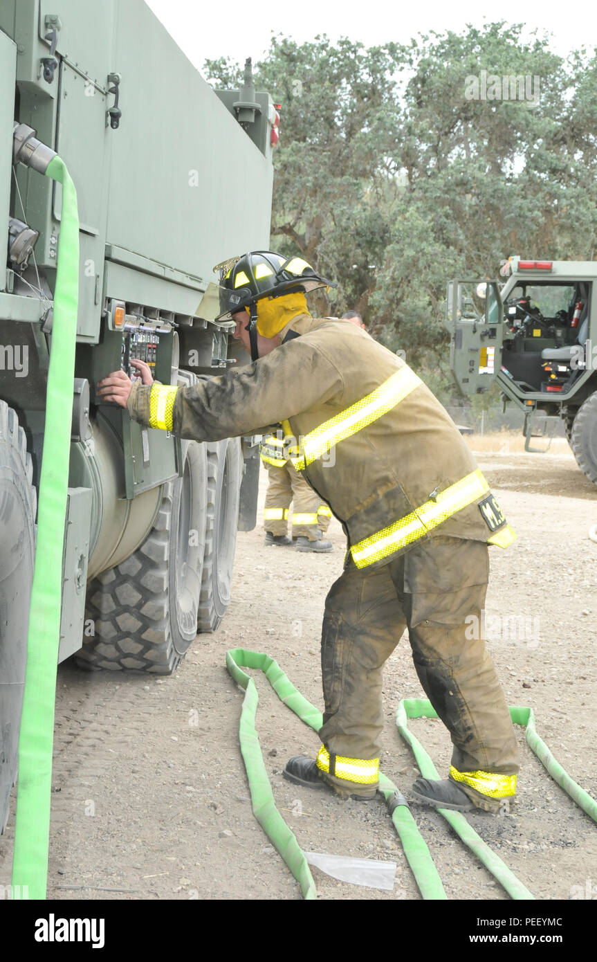 From July 20 - Aug. 4, 2015, 20 Army Reserve firefighters (12M Military ...