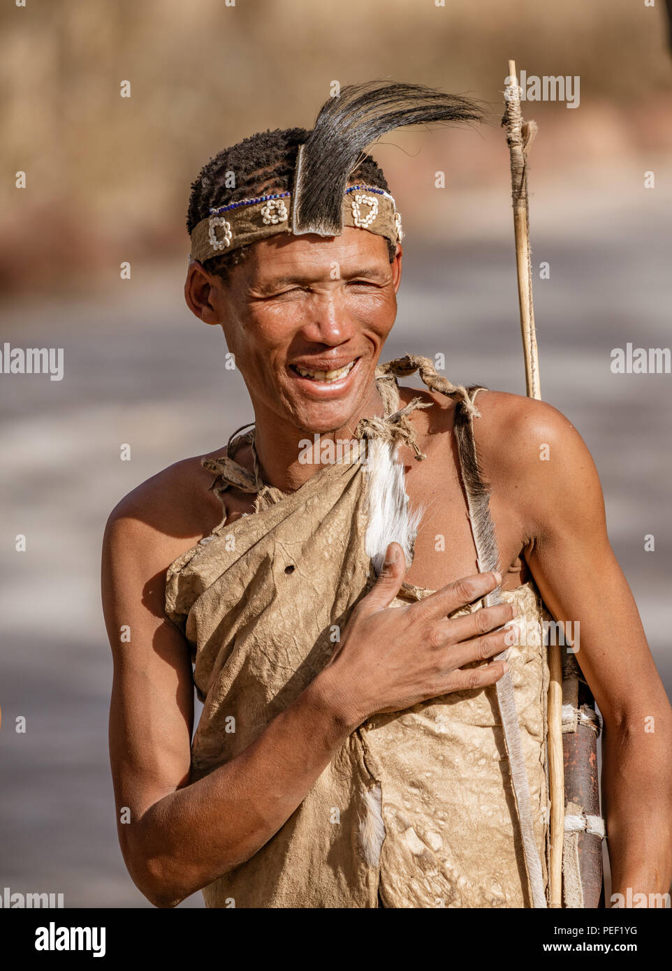 Botswana bushman hunting hi-res stock photography and images - Alamy