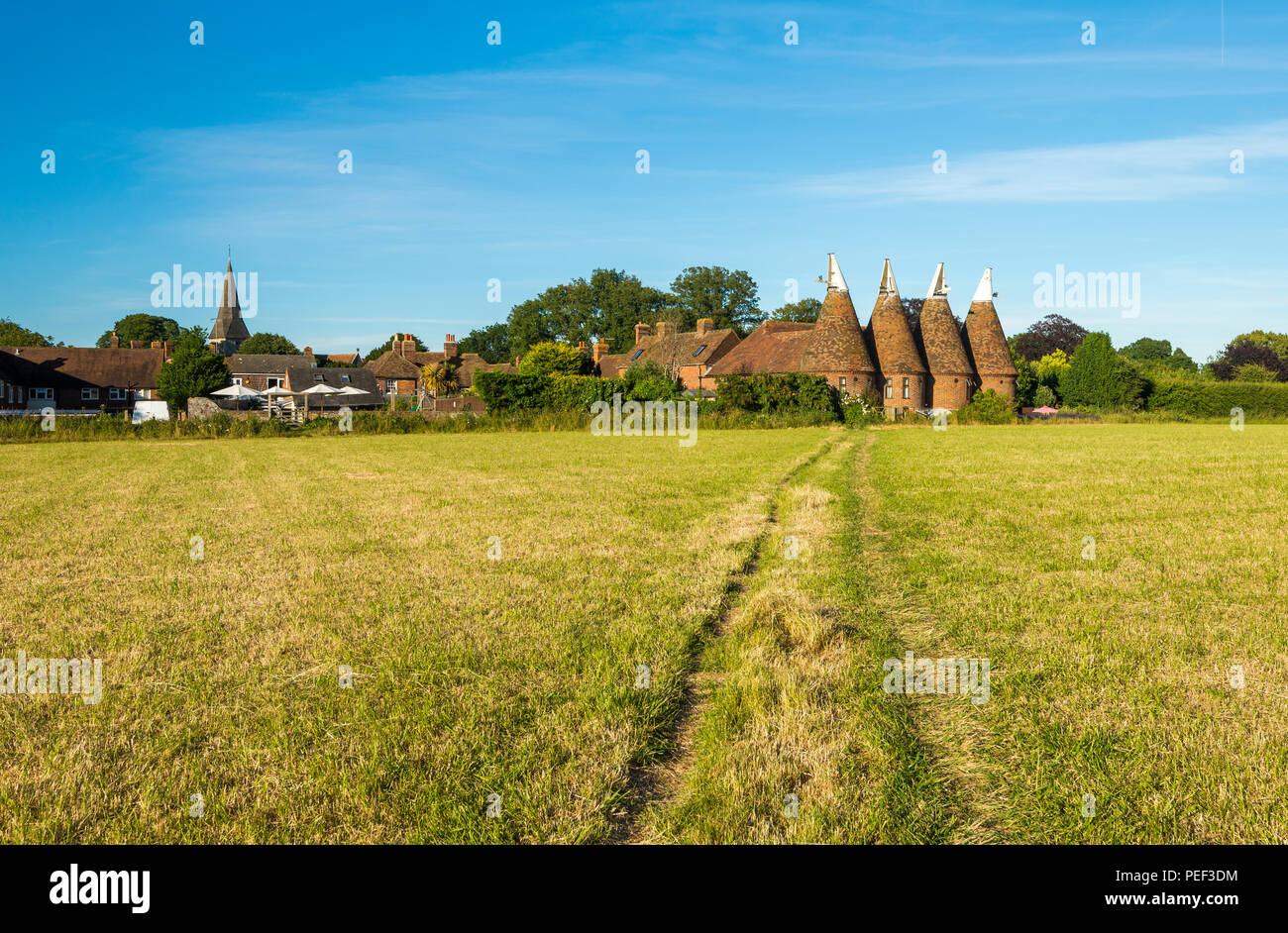 Oasts kent hi-res stock photography and images - Alamy