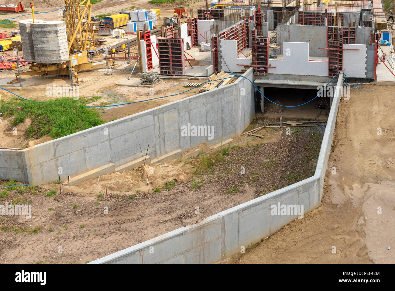 Buildings with underground car parking during construction Stock Photo ...