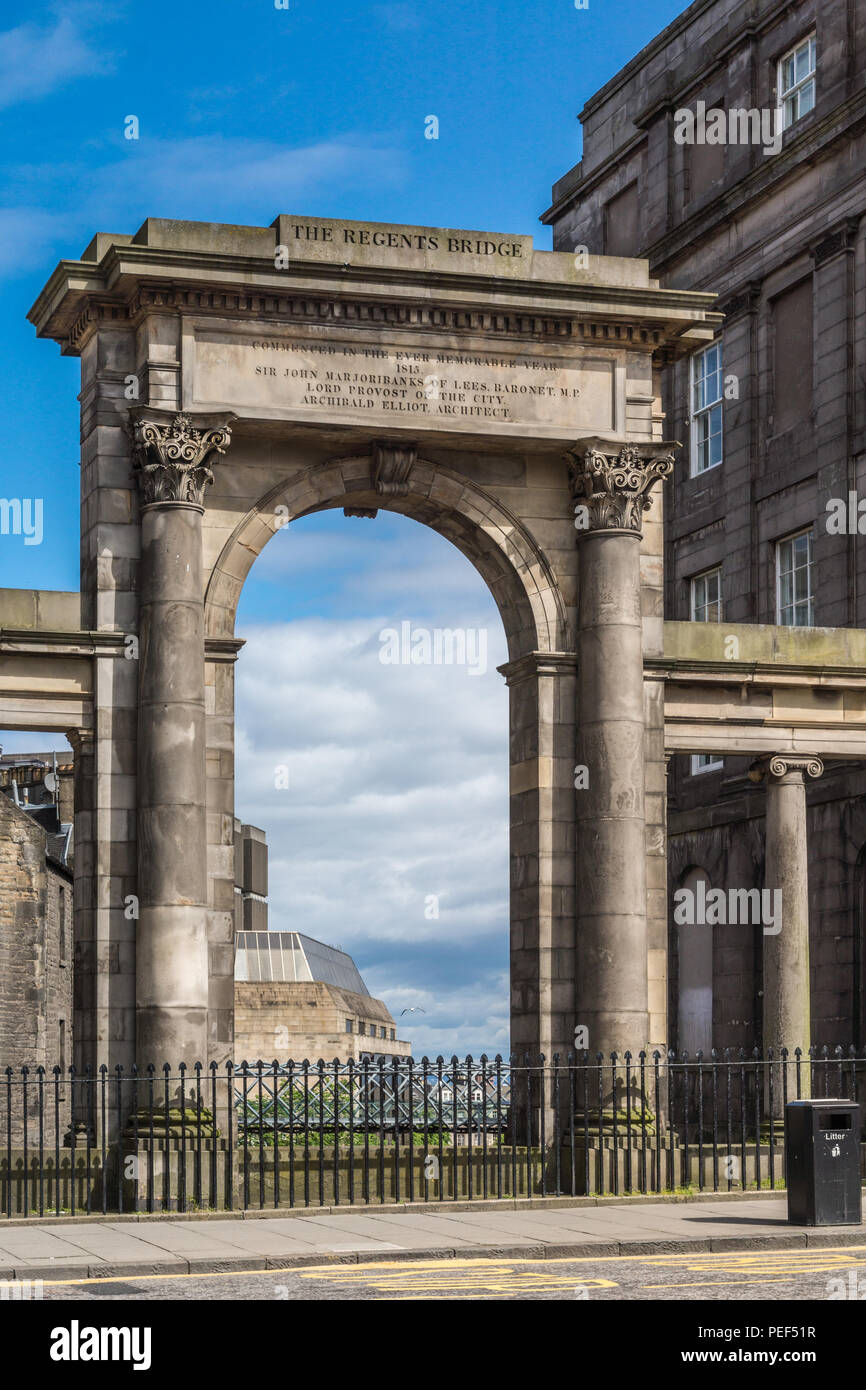 Old brige hi-res stock photography and images - Alamy