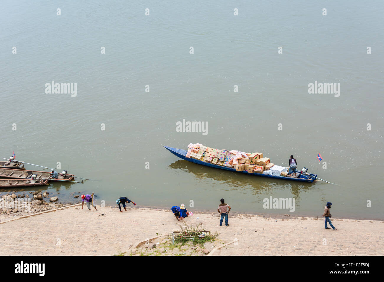 Mekong River, Khemarat District, Ubon Ratchathani, Thailand Stock Photo ...