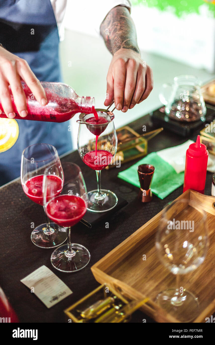 championship among coffee houses, members of teams show barista's skill ...