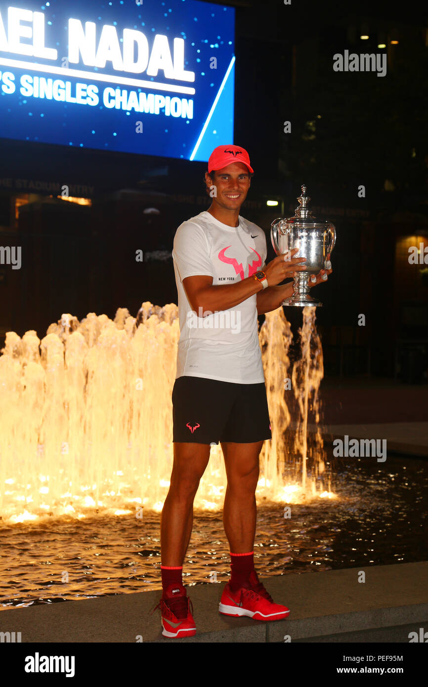 Rafael nadal trophy hi-res stock photography and images - Alamy