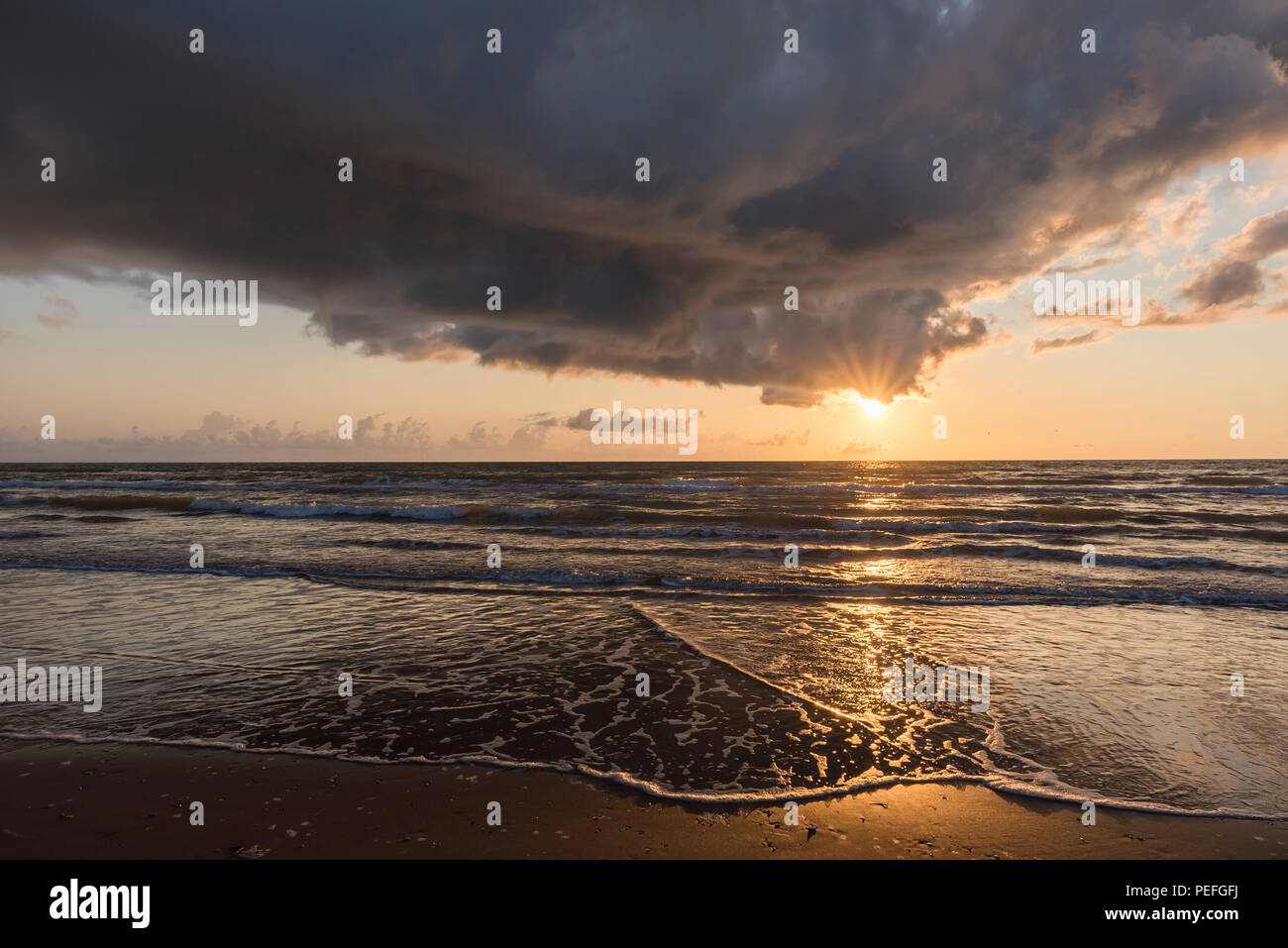 Beach on Texas Gulf Coast at sunrise Stock Photo - Alamy