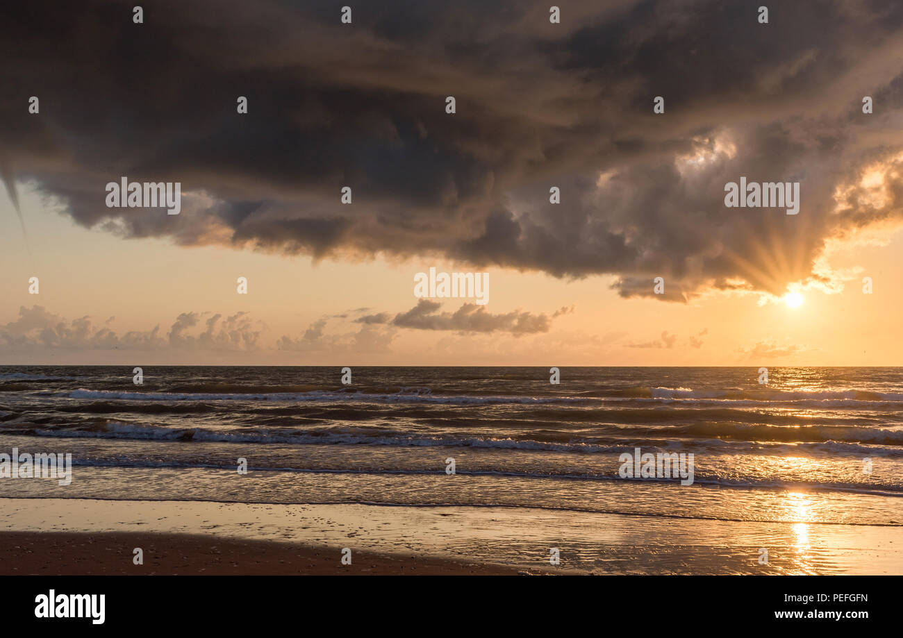 Beach on Texas Gulf Coast at sunrise Stock Photo - Alamy