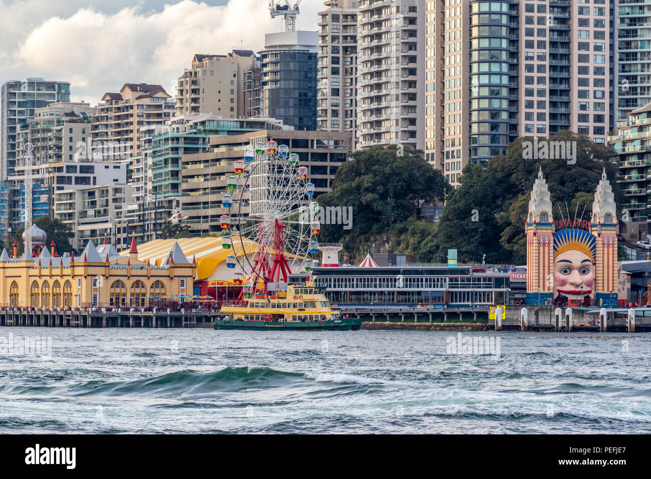 View of Sydney city buildings and architecture Stock Photo - Alamy