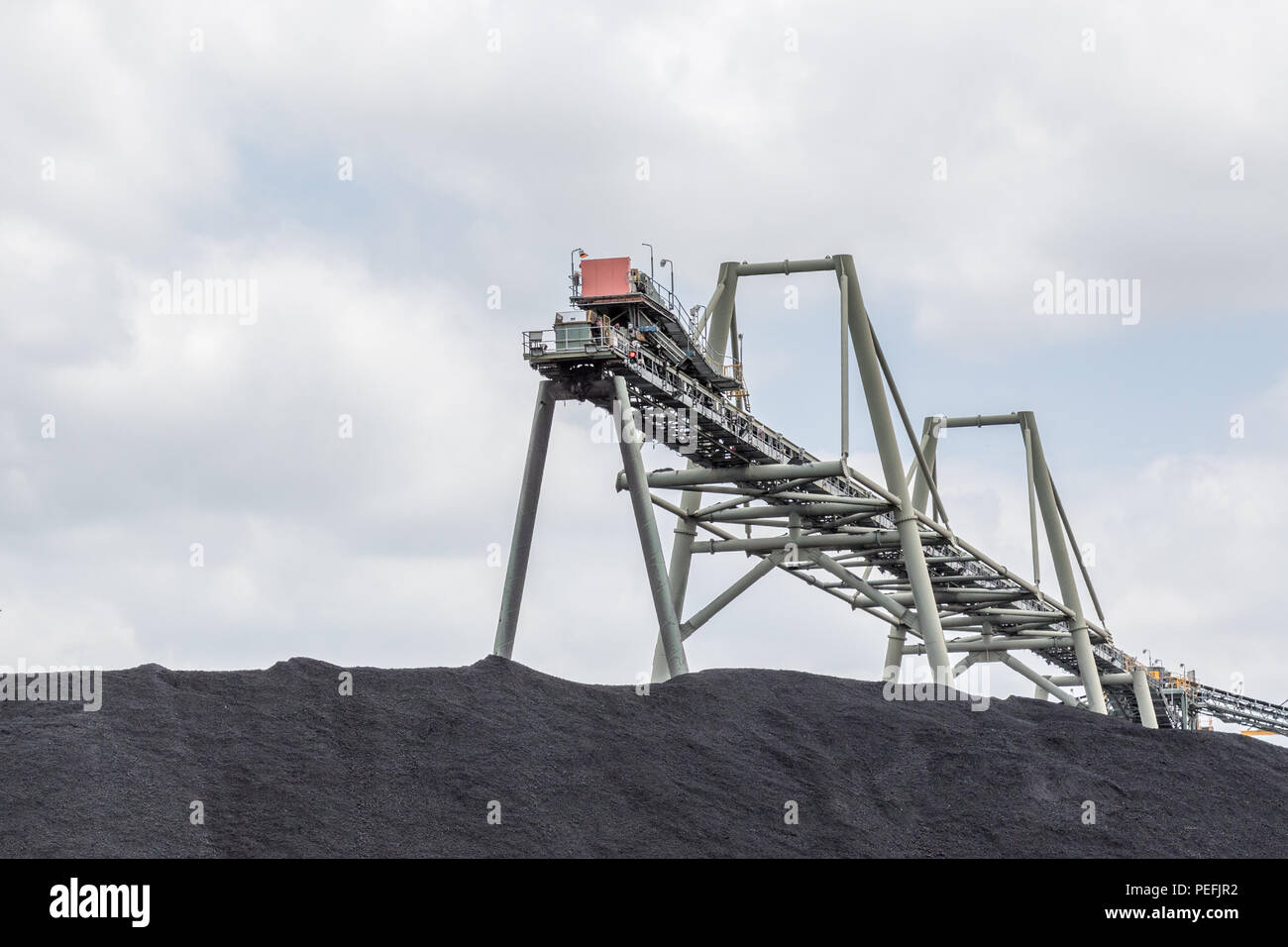 Coal mine conveyor and stockpile Stock Photo - Alamy