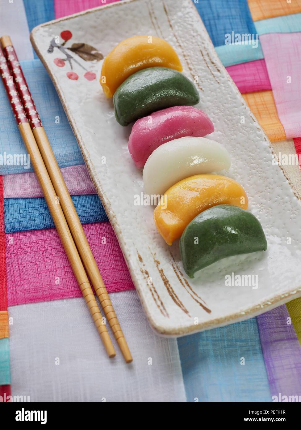 Korean food Songpyeon, half-moon-shaped rice cake Stock Photo - Alamy